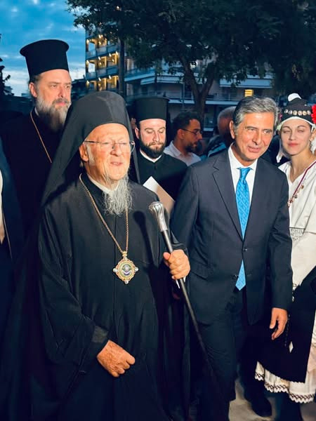 ΕΓΚΑΙΝΙΑ ΕΚΘΕΣΗΣ ΦΩΤΟΓΡΑΦΙΑΣ ΓΙΑ ΤΟ ΑΓΙΟΝ ΟΡΟΣ ΣΤΟ ΥΜΑΘ-ΔΙΟΙΚΗΤΗΡΙΟ ΑΠΟ ...